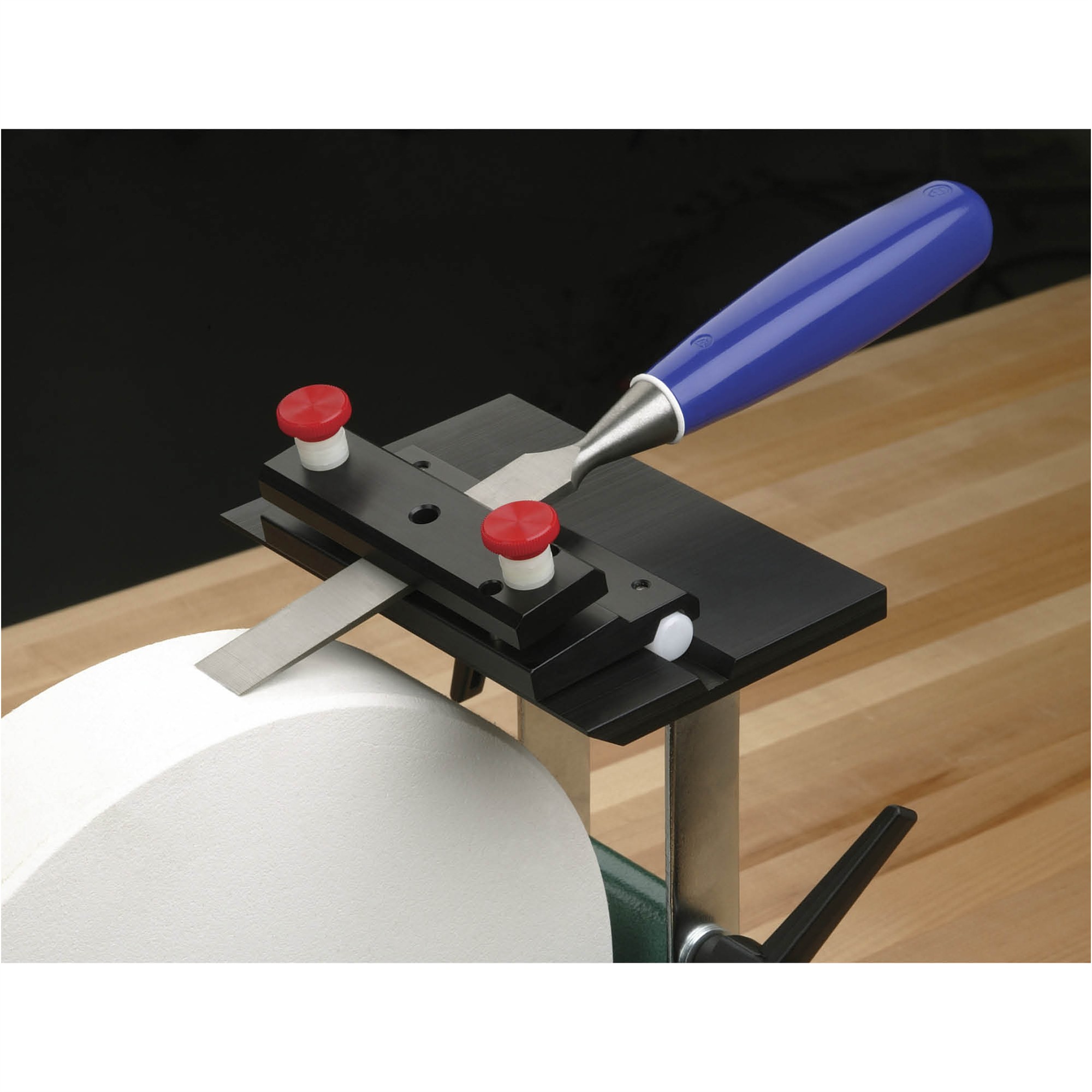 Jig For Slow-Speed Grinder - Stubby Chisels - Grizzly Industrial, Inc.